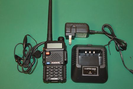 Handheld 2-meter Ham Radio - The Maker Station Wiki!